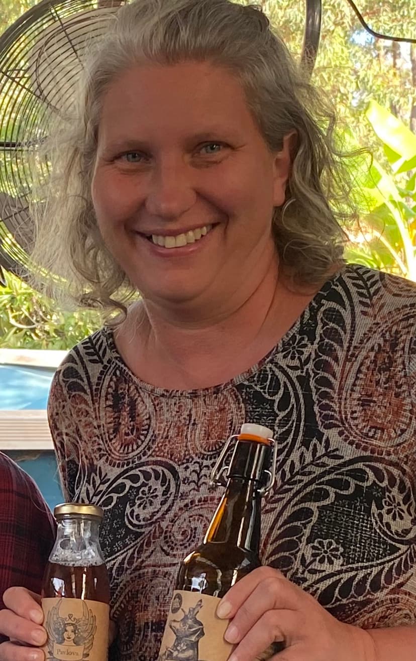 About - 14k By Araluen